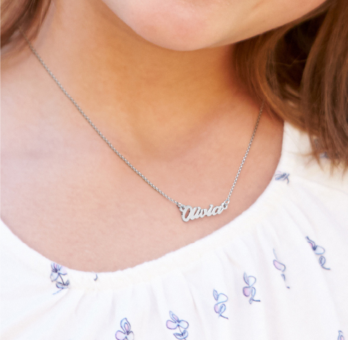 Personalised Jewellery | Custom Gemstones & Engravings | Jewlr